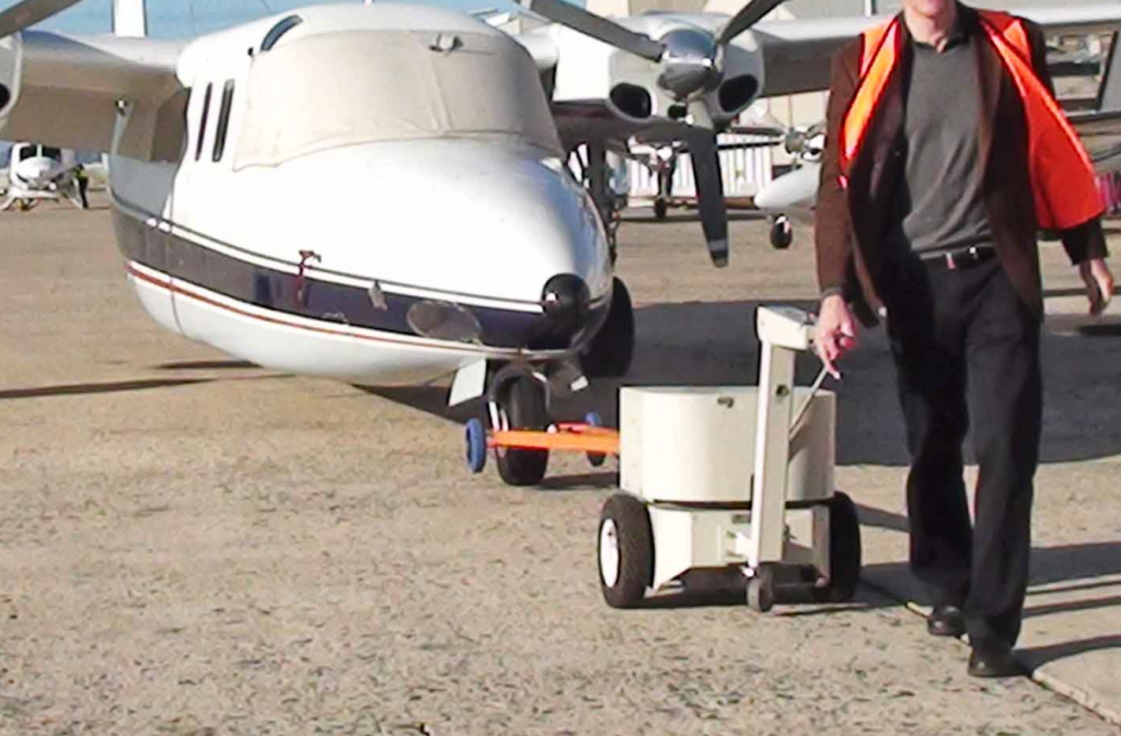 Tug Axis - 4T/5T battery powered tug (no hitch), 4000kg/5000kg tow ...